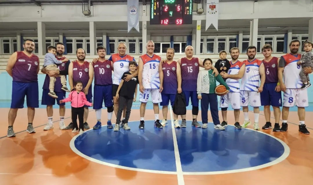 SPOR BİLİMLERİ FAKÜLTESİ ŞAMPİYON OLDU - Spor - kayseriviphaber.com SPOR BİLİMLERİ FAKÜLTESİ ŞAMPİYON OLDU - Spor - kayseriviphaber.com